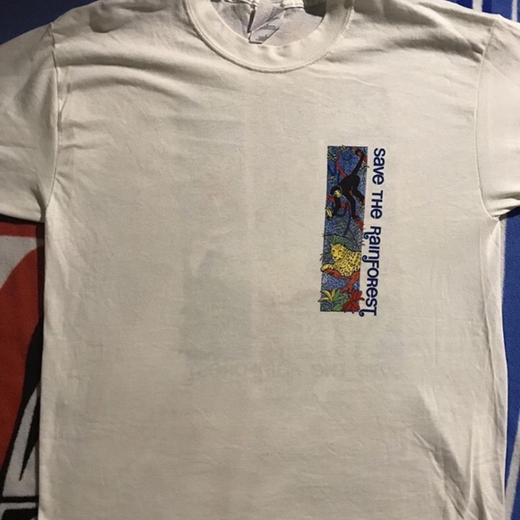 Gildan | Shirts | Vintage Rainforest Graphic T | Poshmark